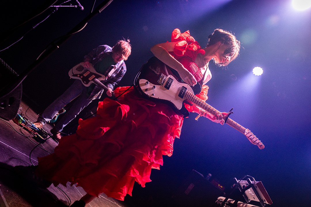 Doorgewinterde concertgangers kiezen: De 10 mooiste ontdekkingen van 2024 - Effenaar