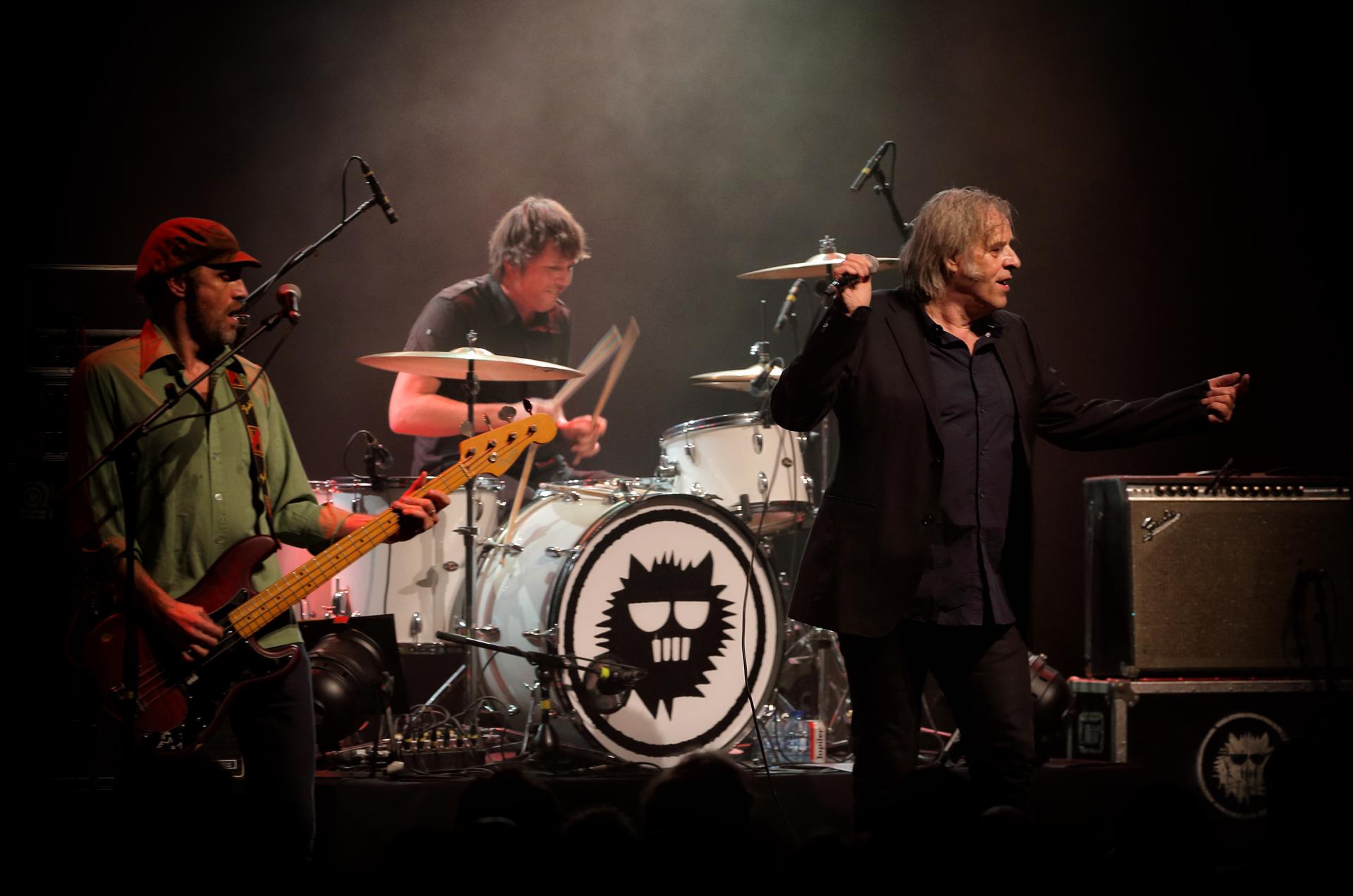 Uit de tijdcapsule: Claw Boys Claw blikt terug op 42 jaar bandleven ...